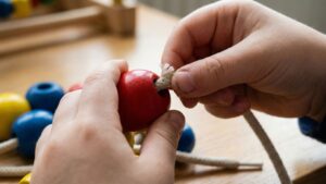Understanding Hand Dominance in Children | How & When It Develops